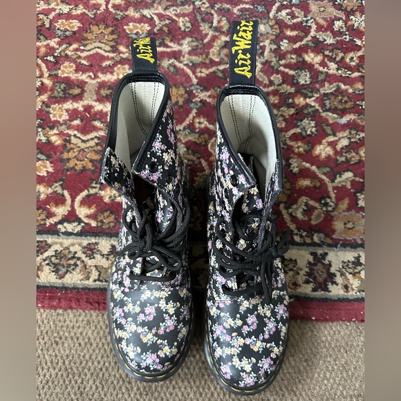 Dr. Martens | Shoes | Doc Marten Daisy Boots | Poshmark